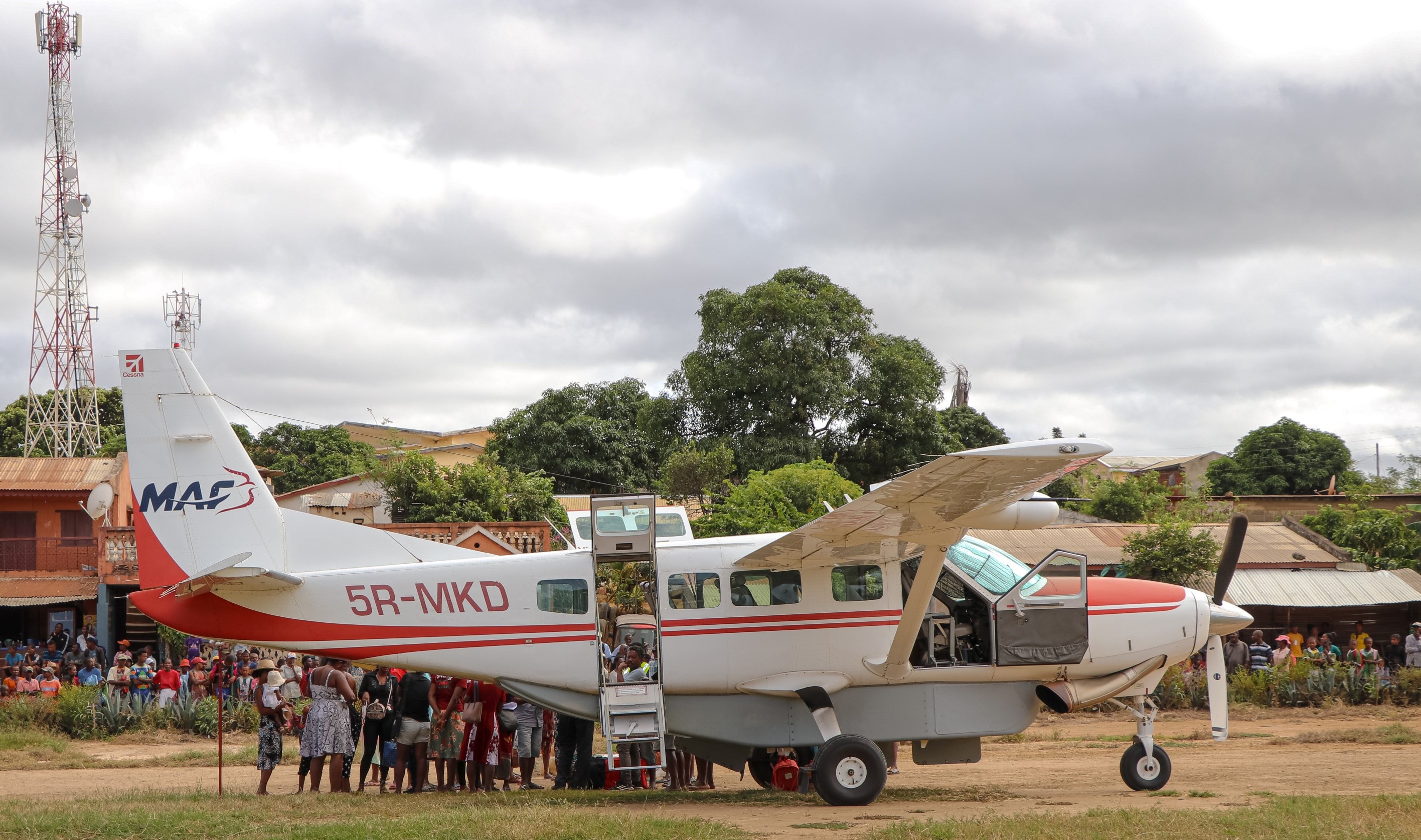Wings for the Good News Hospital | Madagascar
